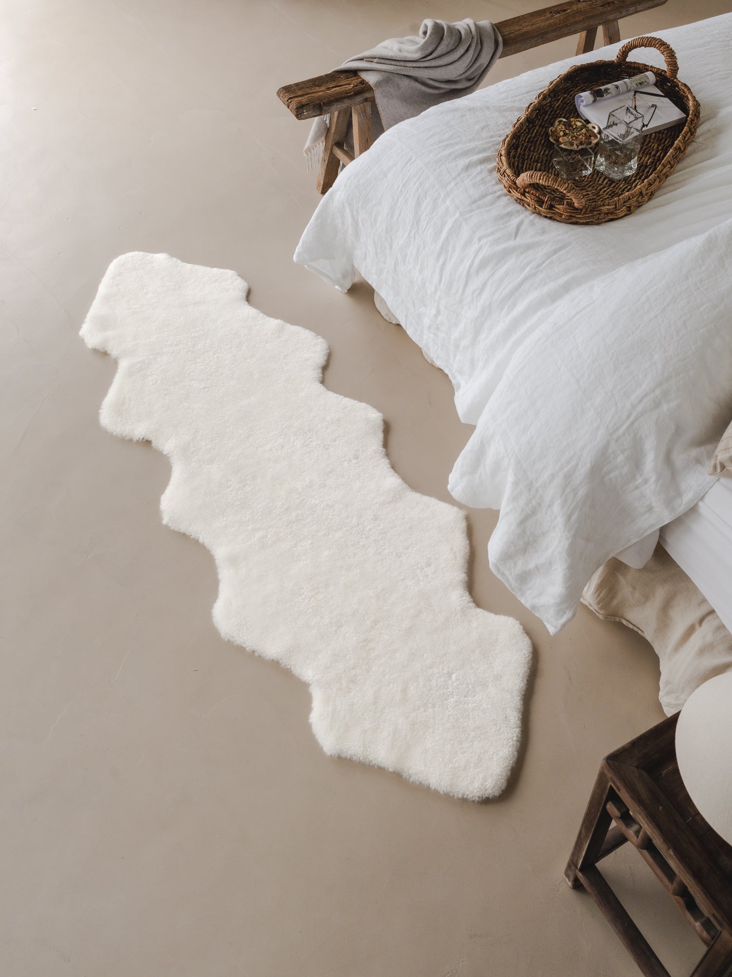 Double Shearling Rug - Ivory – Hyde & Hare